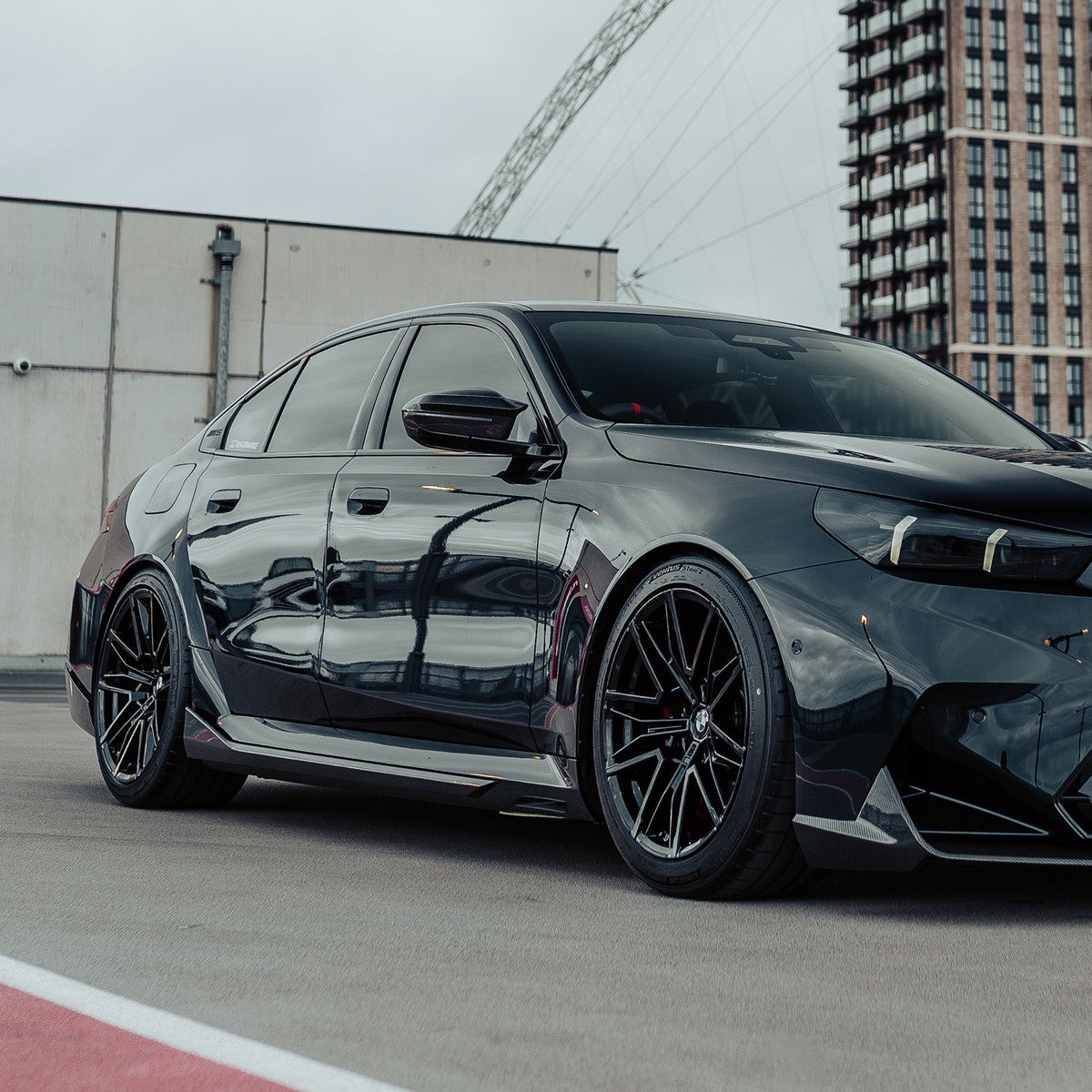 BMW Pre-Preg Carbon Fiber M Performance Style Side Skirts for G90/G99